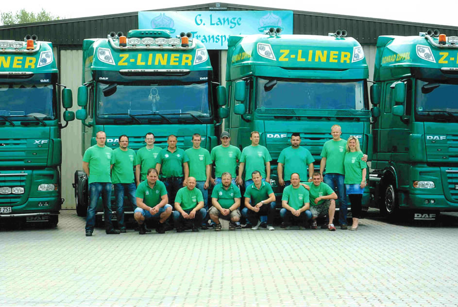 Unsere LKWs bei verschiedenen Einsätzen - G. Lange Transporte